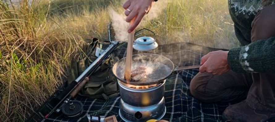 5 Ways To Cook When SHTF Without Attracting Attention - Ask a Prepper
