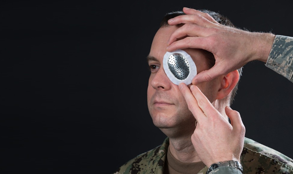 9 Unusual Things You’ll Find Inside an Army Medic’s First Aid Kit - Ask ...